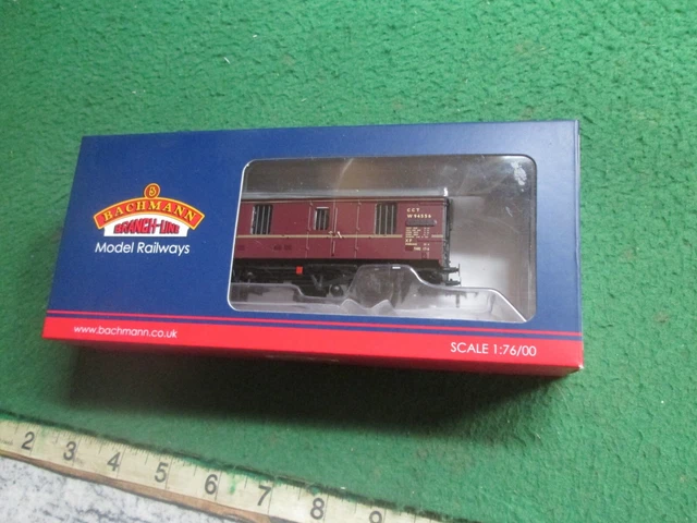 BACHMANN BR MK 1 Cct Covered Carriage Truck Br Maroon (Oo-Gauge) Boxed ...
