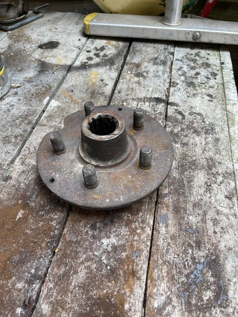 VW TRANSPORTER T25 T3 Rear Wheel Hub Carrier 1980-91+T2 1971-79 ...