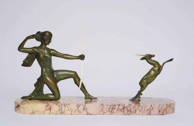 SCULPTURE EN BRONZE Art Deco - Diane chasseresse signée Gual. EUR 990 ...