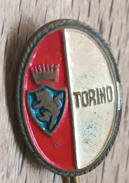 SPILLA PINS DISTINTIVO Stemma Simbolo Badge Logo Crest Club Torino ...