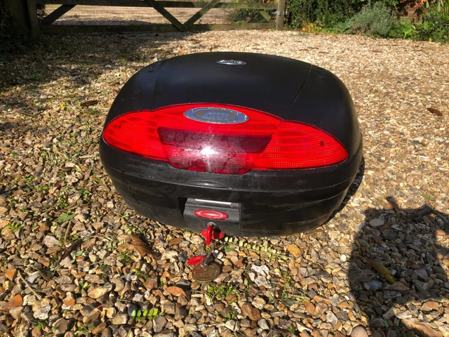 MOTOCYCLE MONOLOCK TOP box GIVI SIMPLY £20.00 - PicClick UK