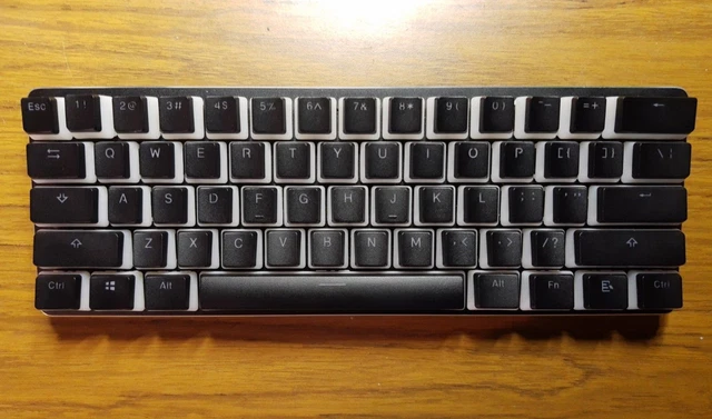 GLORIOUS GMMK COMPACT 60% Mechanical Keyboard Black with Switches ...