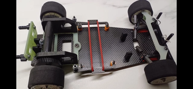 MARDAVE MINI ASSASSIN Carbon Chassis Not Kamtec Battcave £90.00 ...