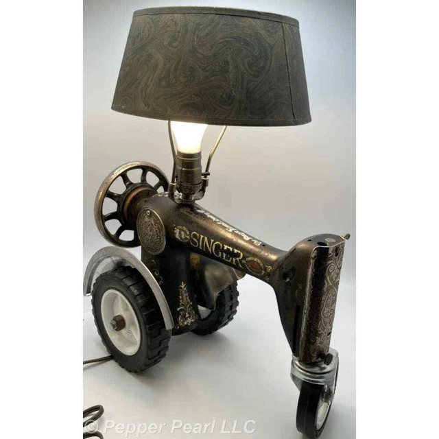 VINTAGE SINGER SEWING Machine Tractor Table Lamp Farmhouse Décor ...