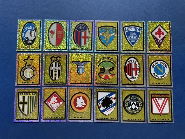 SET COMPLETO SCUDETTI Serie A 1997 98 18 Figurine Calciatori Panini New ...