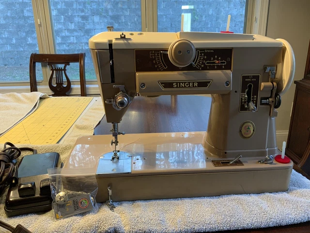 SINGER 401A SEWING machine cleaned and serviced good cond SN NB885868 ...
