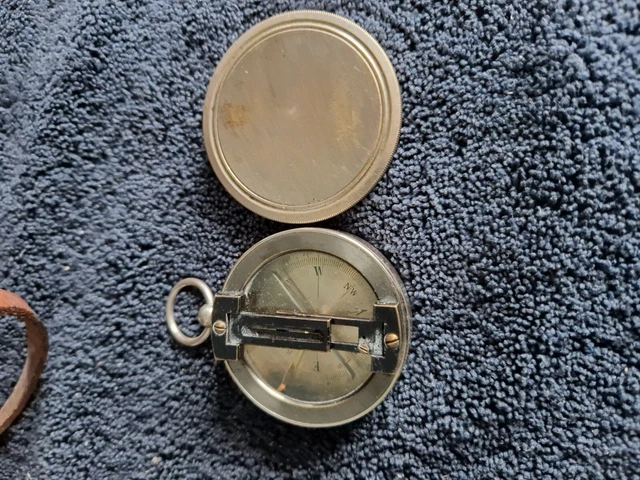 WW1 MILITARY OFFICERS / Artillery Compass In Original Leather Case ...
