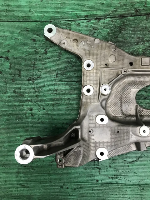 LAND ROVER DISCOVERY Sport L550 Front Subframe Axle Carrier 2.0 Diesel ...