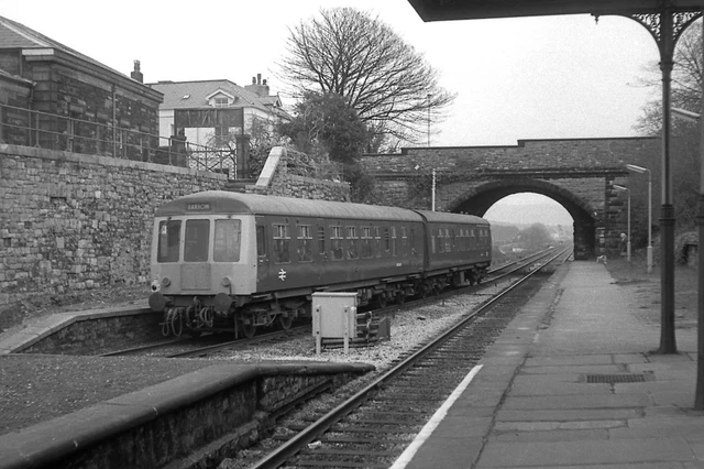 BRITISH RAIL 2 Car DMU Ulverston Rail Photo £2.70 - PicClick UK