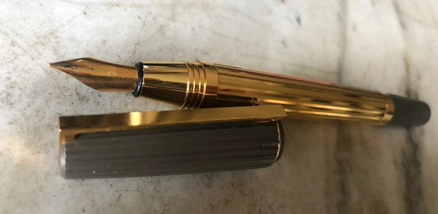 GRAND STYLO PLUME S.t. Dupont Saint Germain Xl En Resine Brune Ocre ...