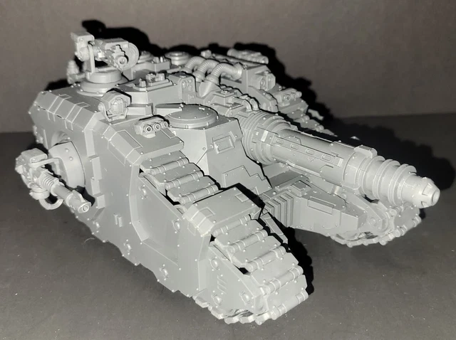 GAMES WORKSHOP WARHAMMER 40K : Legions Astartes - Sicaran Venator Tank ...