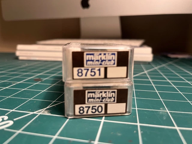 MARKLIN Z GAUGE coaches £16.15 - PicClick UK