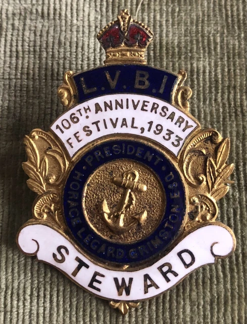 LICENSED VICTUALLERS 1933 Brewers Company Royal Navy Steward Enamel ...