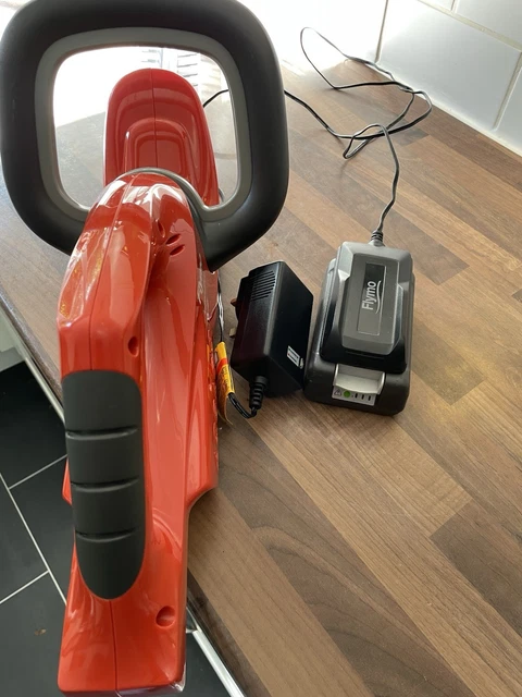 FLYMO EASICUT 20V Li Cordless Hedge Trimmer with battery and charger £ ...