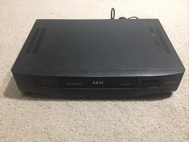AKAI VHS VIDEO Cassette Recorder VCR Model VS-G206 & Manual Vintage ...