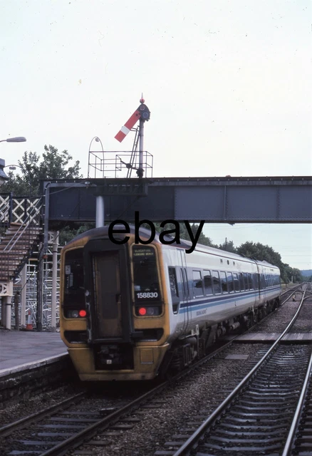 35MM RAILWAY SLIDE- DMU Class 158. 158830 @ Abergavenny £2.99 - PicClick UK