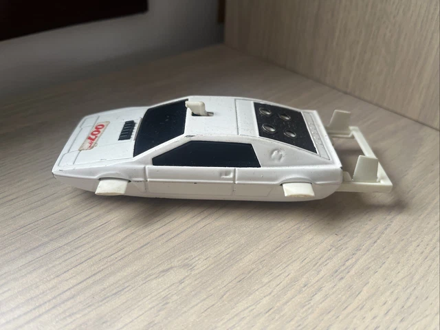 VÉHICULE CORGI 007 LOTUS ESPRIT Vintage James BOND EUR 10,00 - PicClick FR