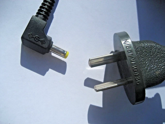 OLD TIME SONY Discman Power Adapter DC 6V, 400mA, 5W, Yellow Tip, AC ...