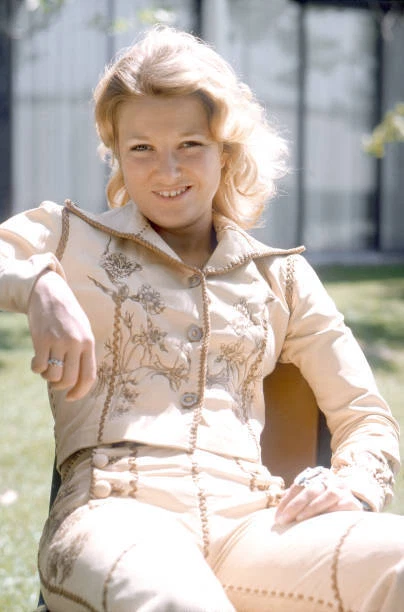 COUNTRY SINGER TANYA Tucker poses for a portrait in November 1978 i Old ...