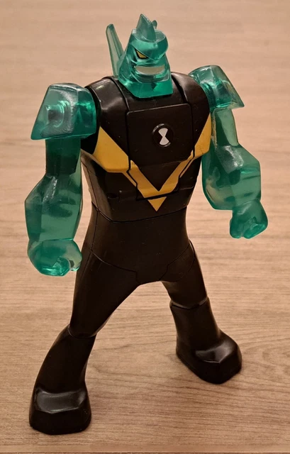 BEN 10 TRANSFORMING Ben Tennyson Diamondhead Action Figure Playmates ...