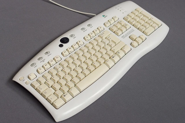 RETRO LOGITECH ACCESS Y-SR34 RT7R13 Media Enhanced Keyboard UK Layout ...