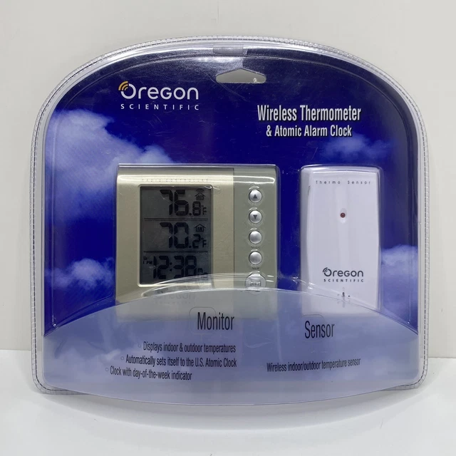 OREGON SCIENTIFIC RMR602A Wireless Thermometer & Atomic Alarm Clock ...