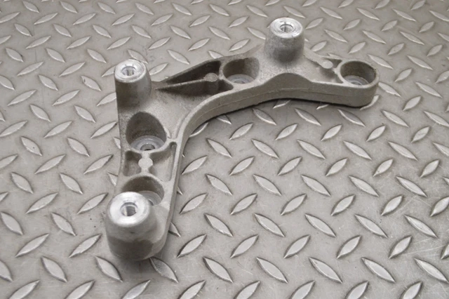 MERCEDES E400D W213 2018 RHD Motorhalterung A6420140600 15416744 EUR 24 ...