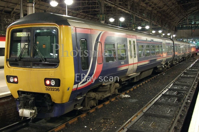 CLASS 323 323236, 3 car EMU, in debranded First North Western at ...