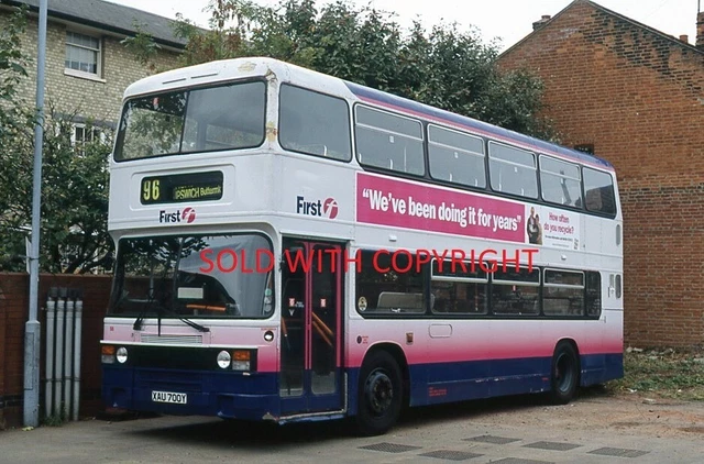 35MM ORIGINAL BUS slide First Eastern Counties XAU 700Y (Ex Trent) £3. ...