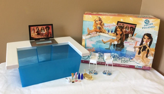 RARE BRATZ SPRING Break Pool Complete 12 Piece Playset w/Box MGA ...