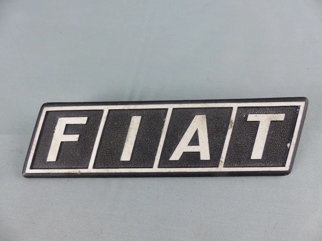 FIAT ANCIEN SIGLE insigne monogramme logo badge emblème écusson en ...