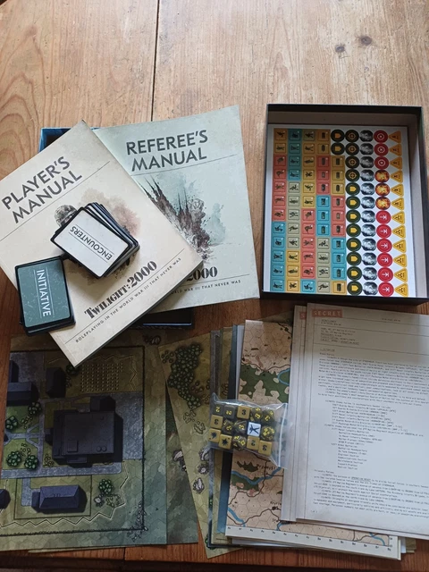 TWILIGHT 2000 RPG - Core box (english version) £37.06 - PicClick UK