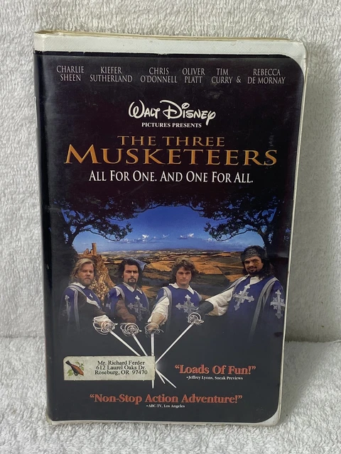 DIE DREI MUSKETIERE (VHS, 1994) Charlie Sheen, Kiefer Sutherland ...