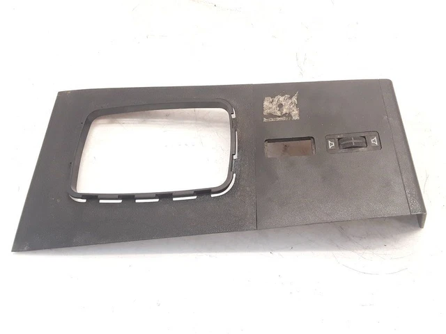 MERCEDES-BENZ W123 240D 53kW 1977 Gear shifter surround trim plastic ...