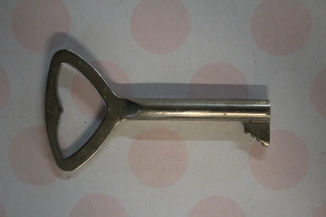 ANTIK SCHLÜSSEL HOHLDORNSCHLÜSSEL Eisenschlüssel Bartschlüssel Möbelschlüssel 33 EUR 3,00 ...