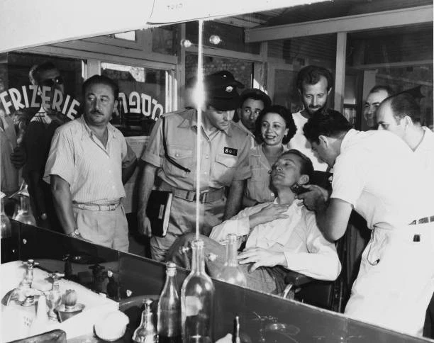 AN ISRAELI BARBER Shaves American Actor Kirk Douglas In Haifa Israel ...