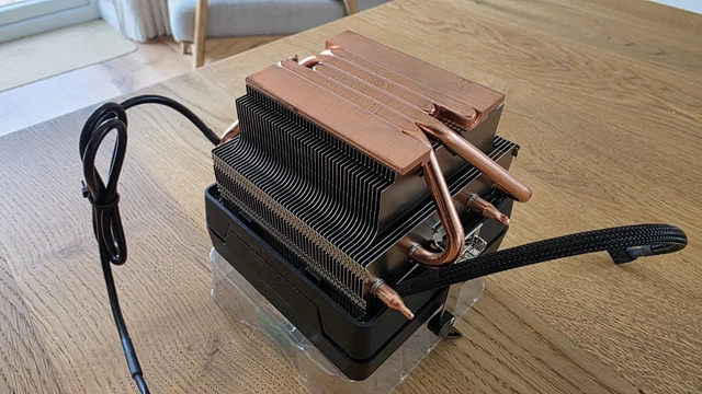 AMD RYZEN WRAITH Prism AM4/AM5 CPU Cooler Heatsink and Fan with RGB ...