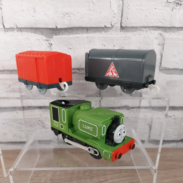 THOMAS TRACKMASTER LUKE Motorized Train & Original Tenders 2011 Mattel ...