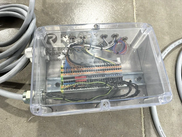 READY ROBOTICS PLC Breakout Expansion Module Universal Robots Fanuc ABB ...