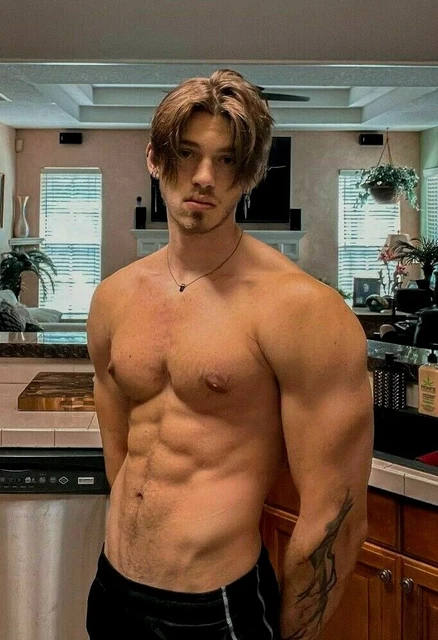 Shirtless Male Muscular Fit Gym Jock Hunk Beefcake Tattooed Guy Photo