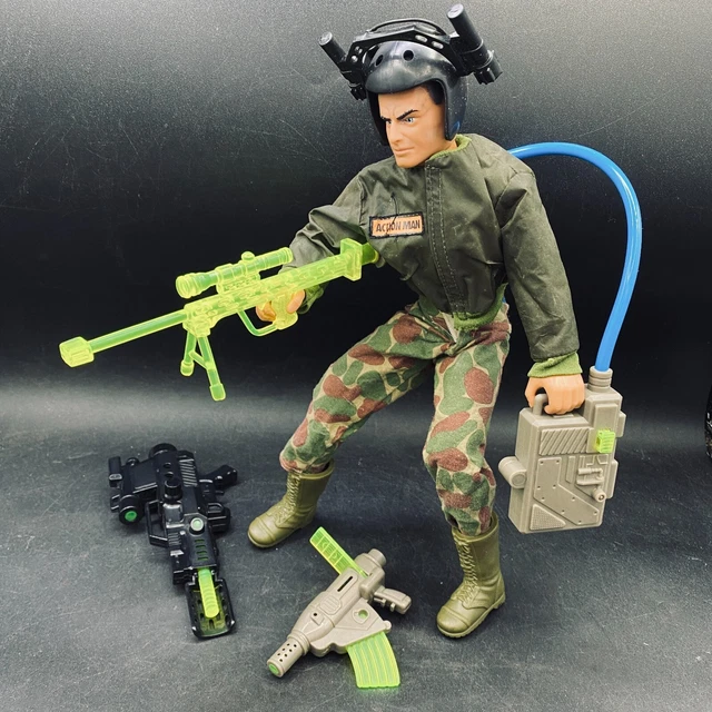 ACTION MAN POSABLE Figure 1993 with working Pulse Pack & Three Weapons ...