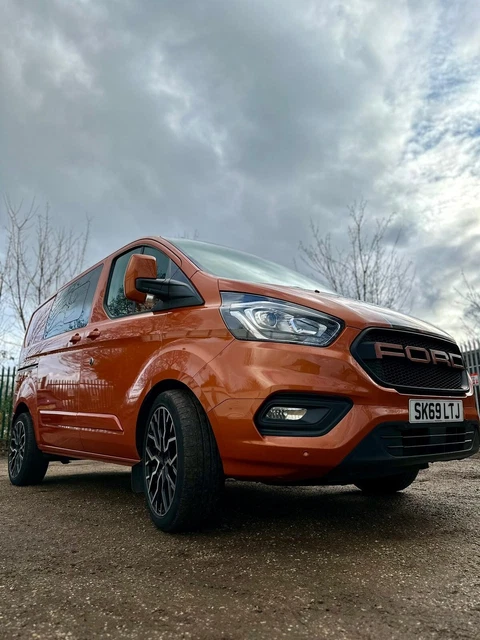 FORD TRANSIT CUSTOM Sport Automatic - Crew Cab - NO VAT £25,000.00 ...