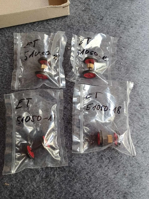 PIKO 51050 H0 Radsatz-Set für E11, BR 211, BR 242 DC EUR 62,00 - PicClick DE