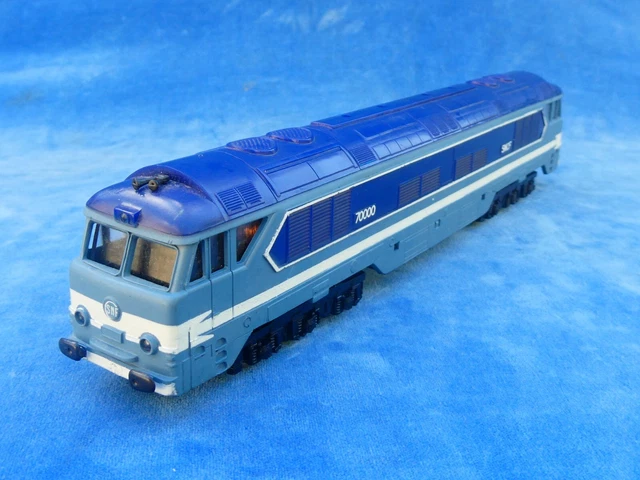 SUPERBE ! TRAIN RSO HO LOCOMOTIVE 70000 SNCF - A REPARER To repair EUR ...