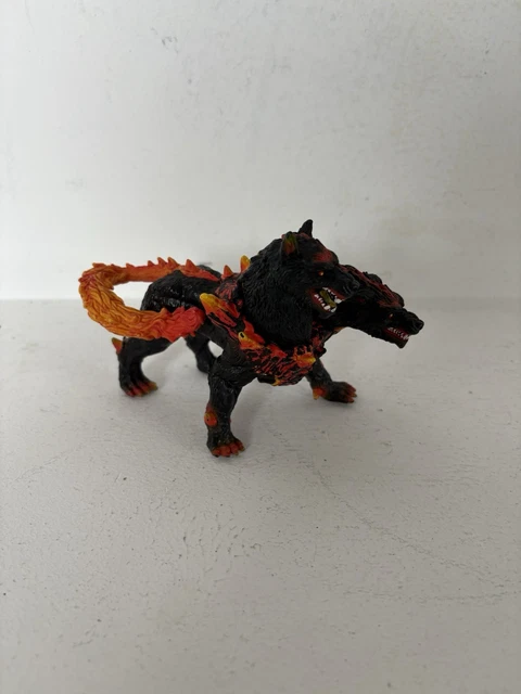 SCHLEICH ELDRADOR CREATURES Hellhound Dog Figure Two Headed Dog ...