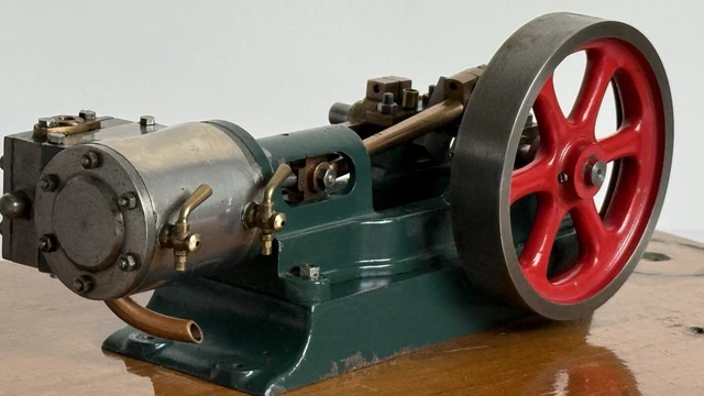 STUART TURNER NO.8 Live Steam Engine (perfect bearings, no play, runs ...