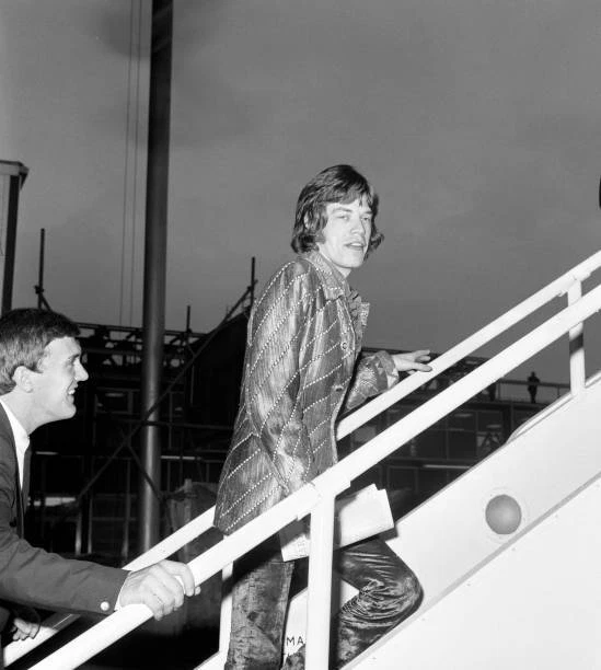 ROLLING STONES POP group lead singer Mick Jagger pictured at Londo- Old ...