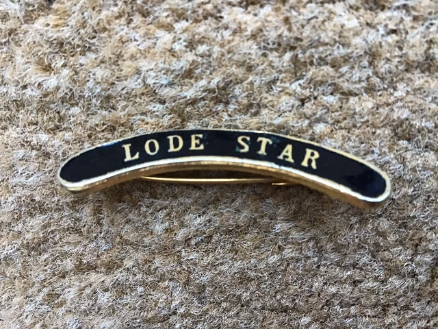 LODE STAR G.W.R Steam Railway Train name plate Pin Badge £5.50 ...
