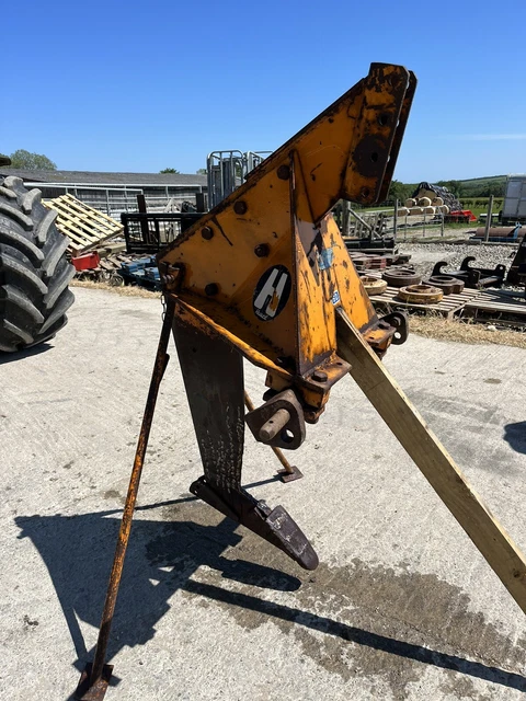 HUARD SINGLE LEG Subsoiler / Ripper / Pipe Layer Tractor Drag Plough ...