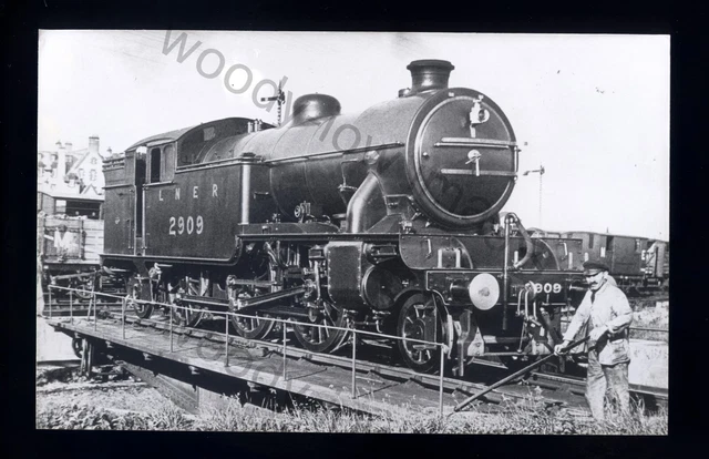 RY1893 - LNER Railway Engine No.2909 at Bumbar, c1931 - photograph £2. ...
